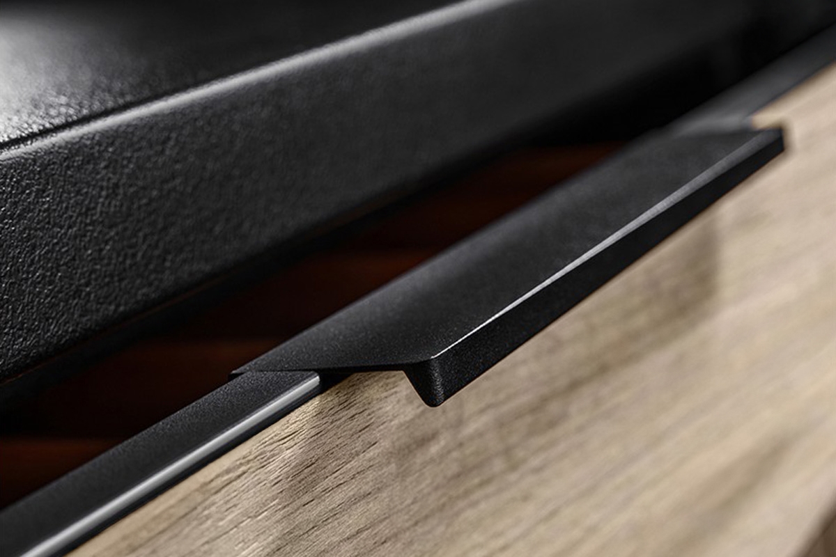 Kuchyňská sestava Kammono 360 cm s ostrůvkem – K2 dub hikora / P4 černý ...